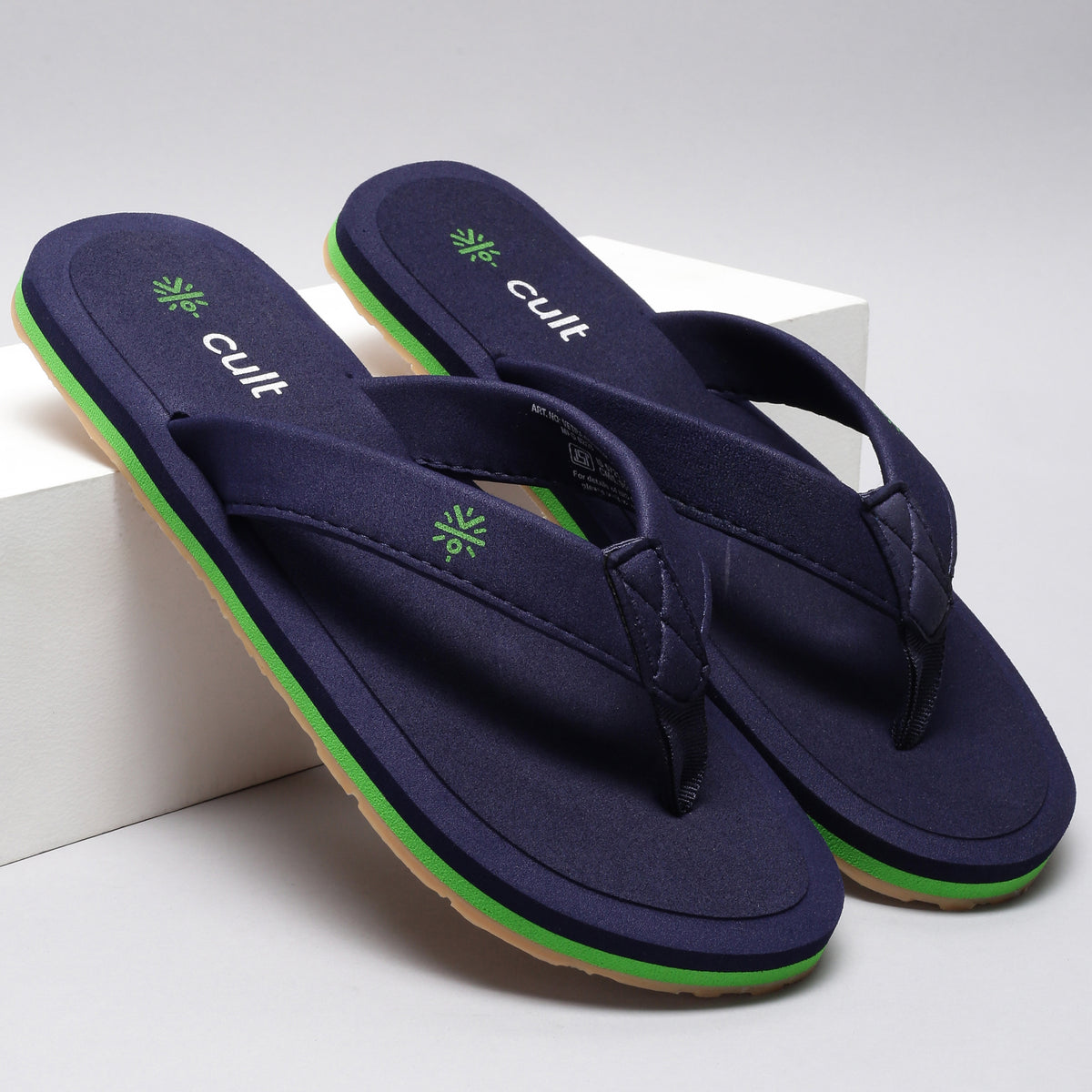 Buy cult Men's Vetra Flip Flops - Navy Online in India | Cult Store
