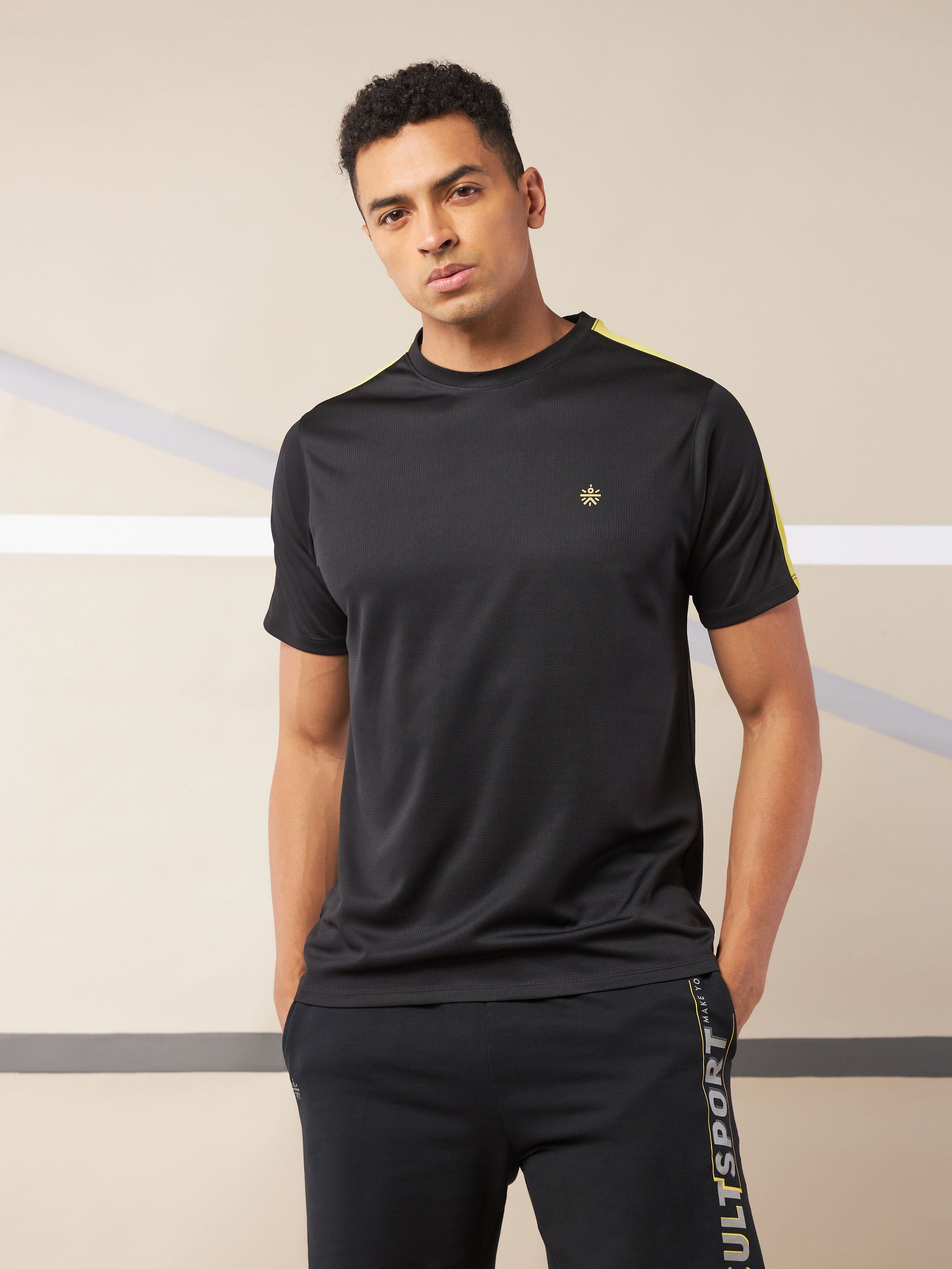 Buy Shoulder Pop Active T-shirt Online in India | Cult Store