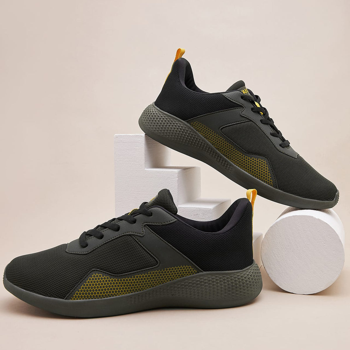 Buy Avant Men's Glide Walking Shoes - Olive Online in India | Cult Store