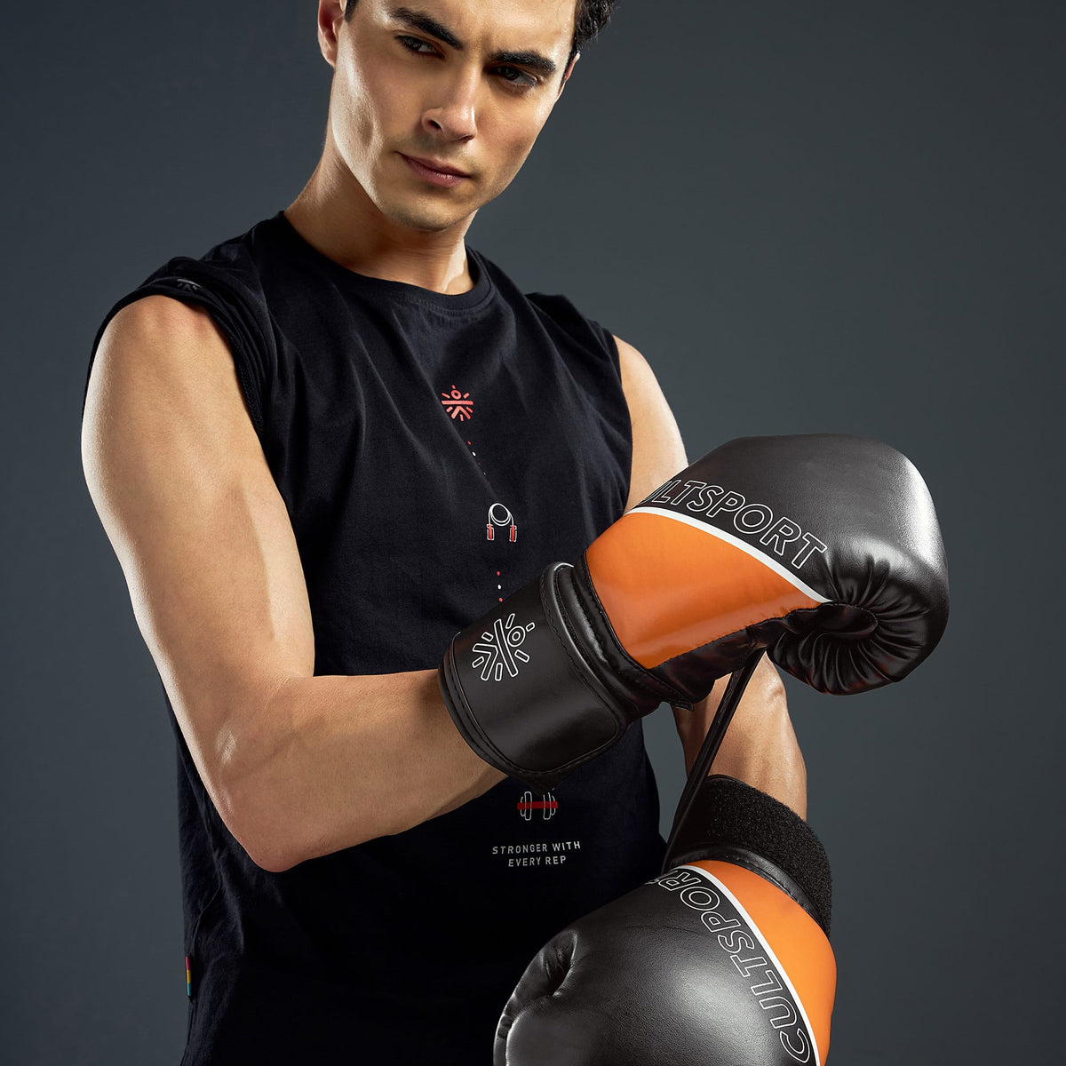 Buy Pro Boxing Gloves with Antimicrobial Lining Online in India | Cult ...
