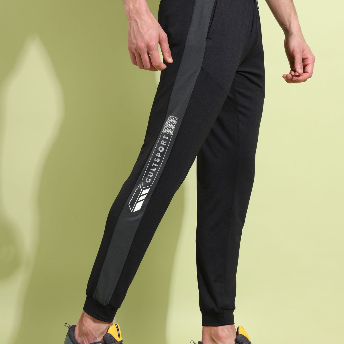 Panelled Performance Joggers with Print – Cult Store