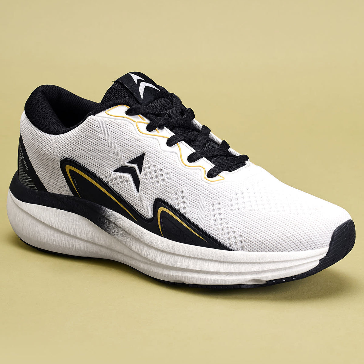Buy Avant Men's Radiant Running Shoes-White/Black Online in India ...